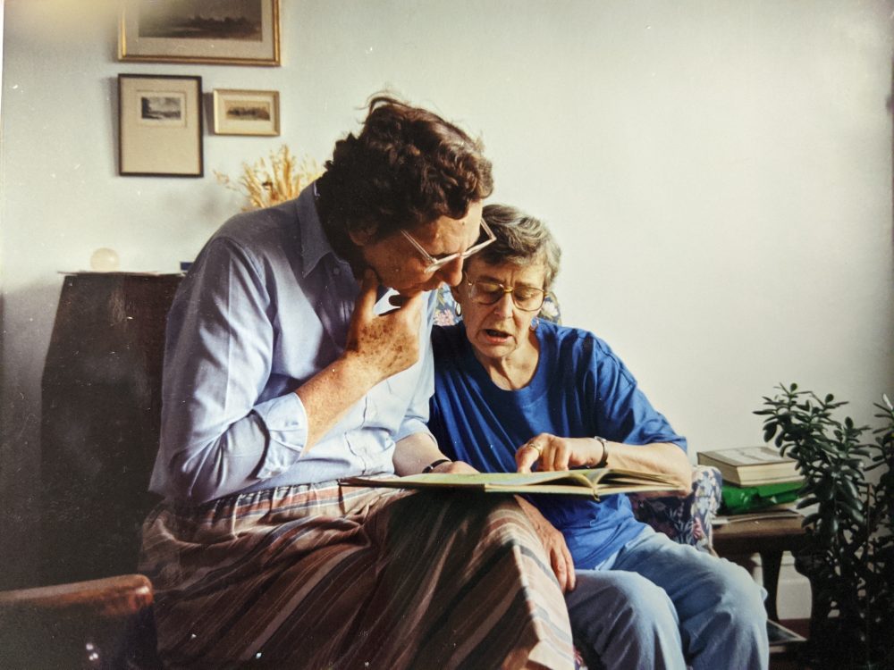 Ann Camp, calligrapher & teacher – https://www.christopherhaanes.com